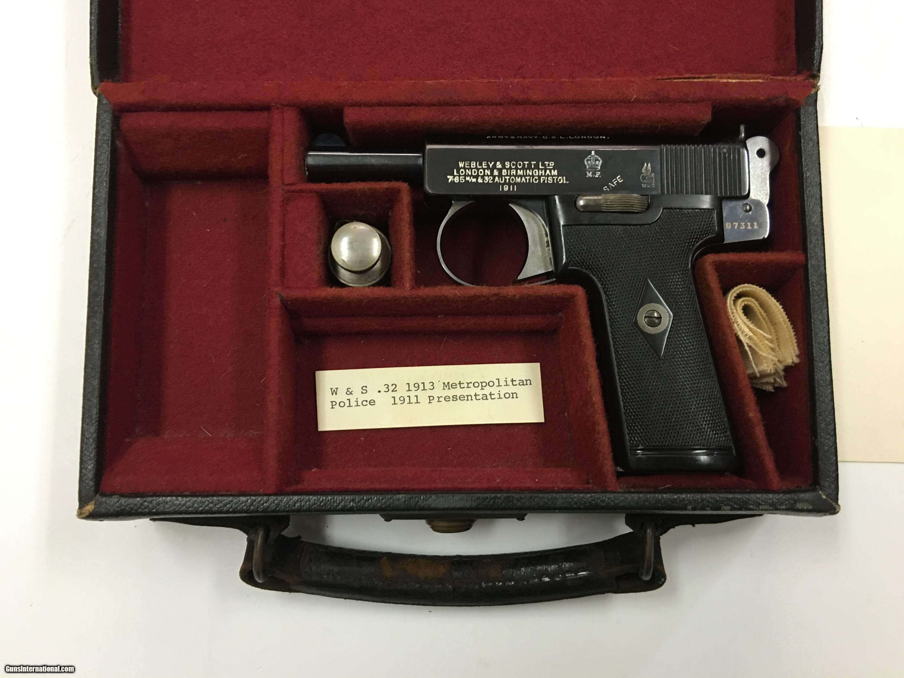 Webley & Scott 32ACP Model 1911 Metropolitan Police Webley & Scott 32ACP Model 1911 Metropolitan Police