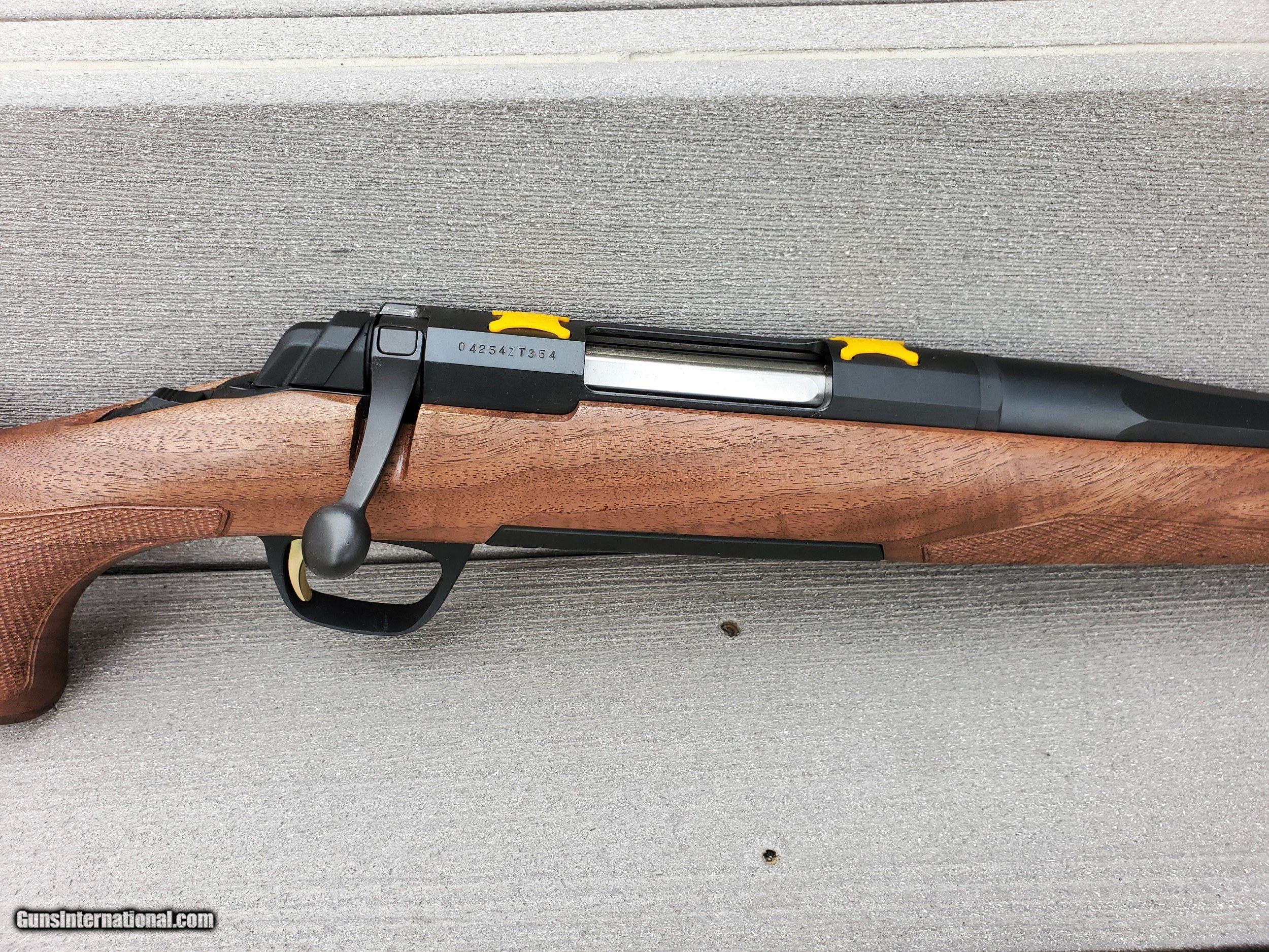 BROWNING X-Bolt High Grade Hunter Full Line Dealer in .243 Win with ...