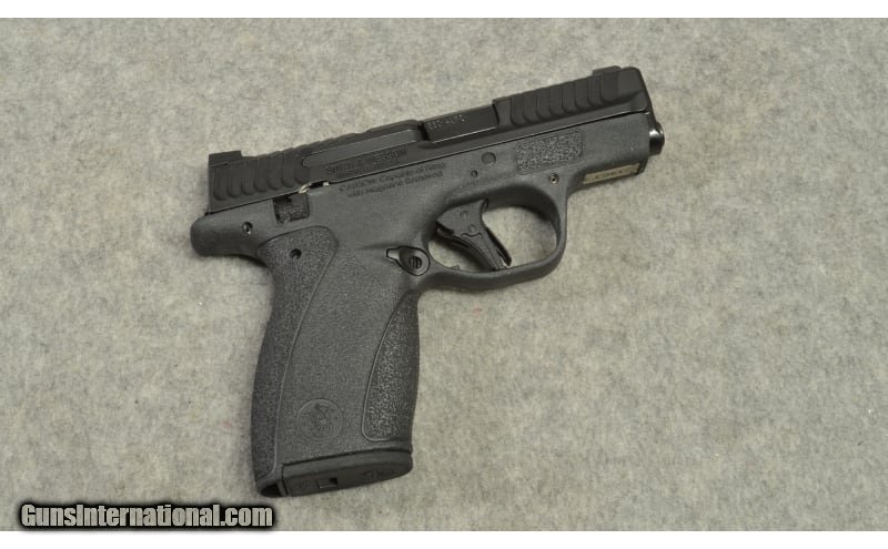 Smith & Wesson ~ Bodyguard 2.0 ~ .380 Auto
