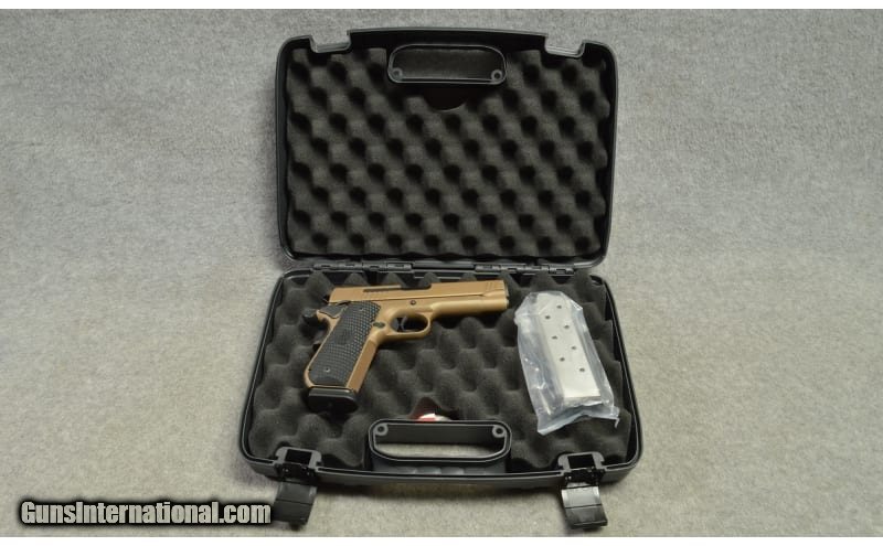 Sig Sauer ~ Fastback Emperor Scorpion Carry ~ .45 Auto