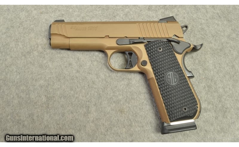 Sig Sauer ~ Fastback Emperor Scorpion Carry ~ .45 Auto