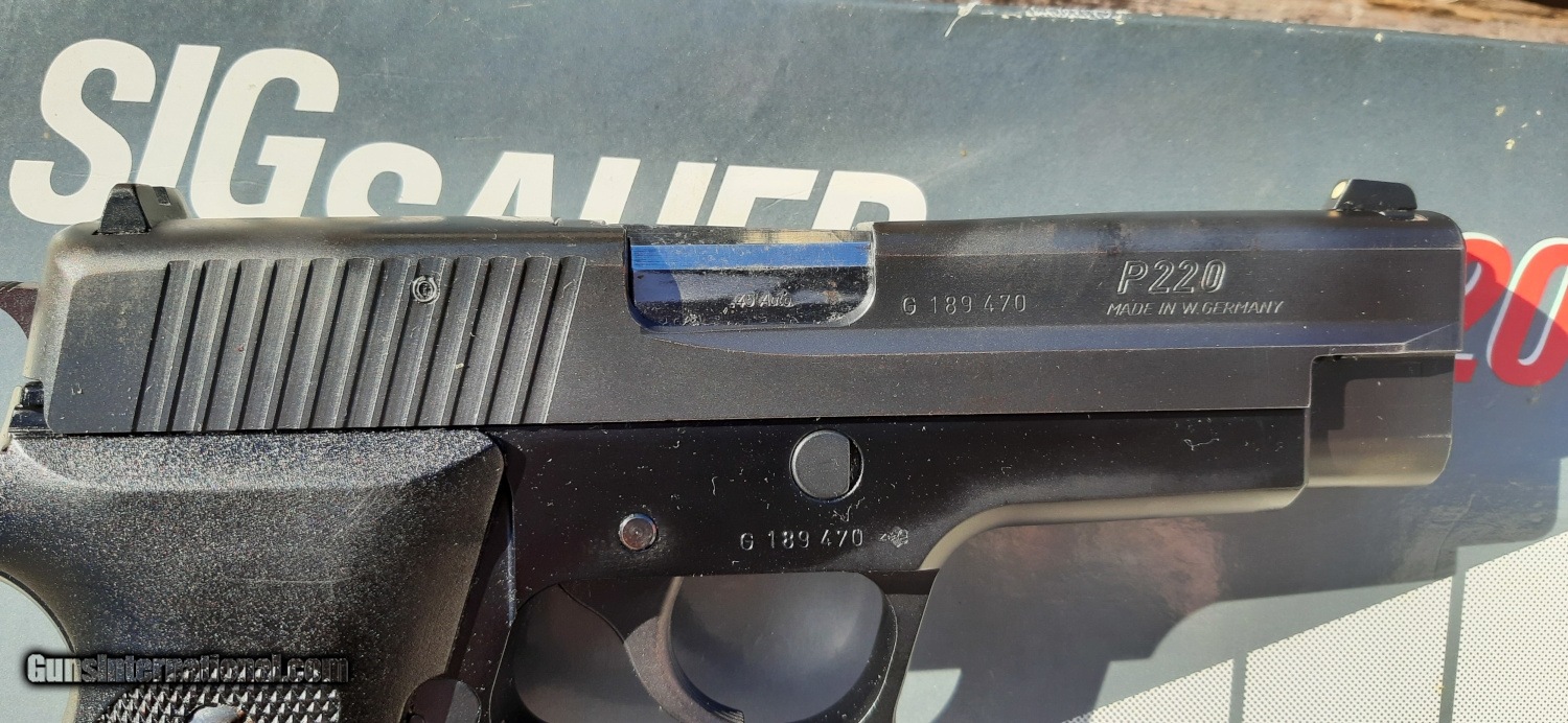 1992 W. German Sig Sauer P220 .45 ACP - Excellent Condition, in Box