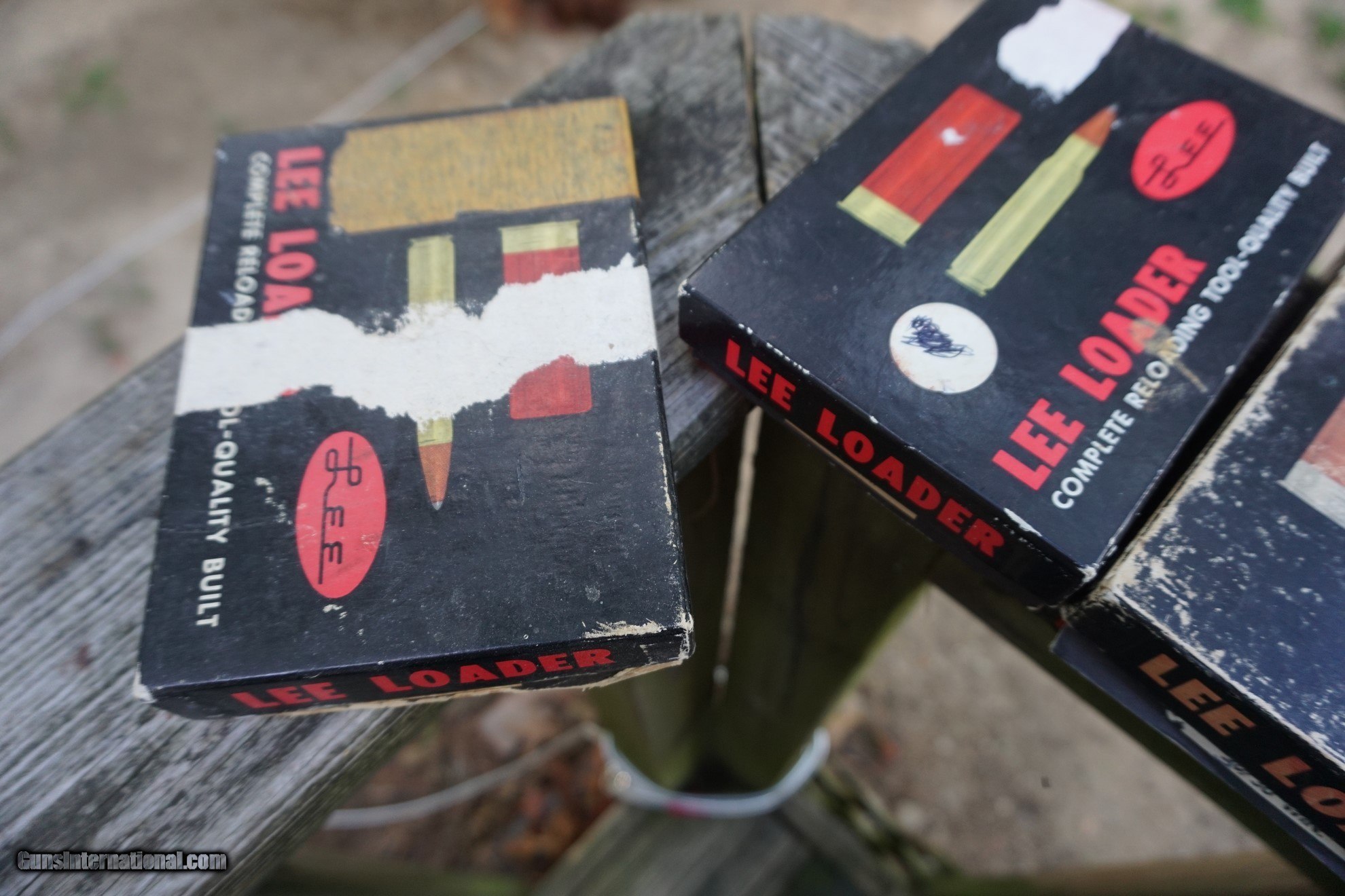 Vintage Lee Hand Loader's 4 ea 243, 32 win, 45 colt , 30-30 win complete