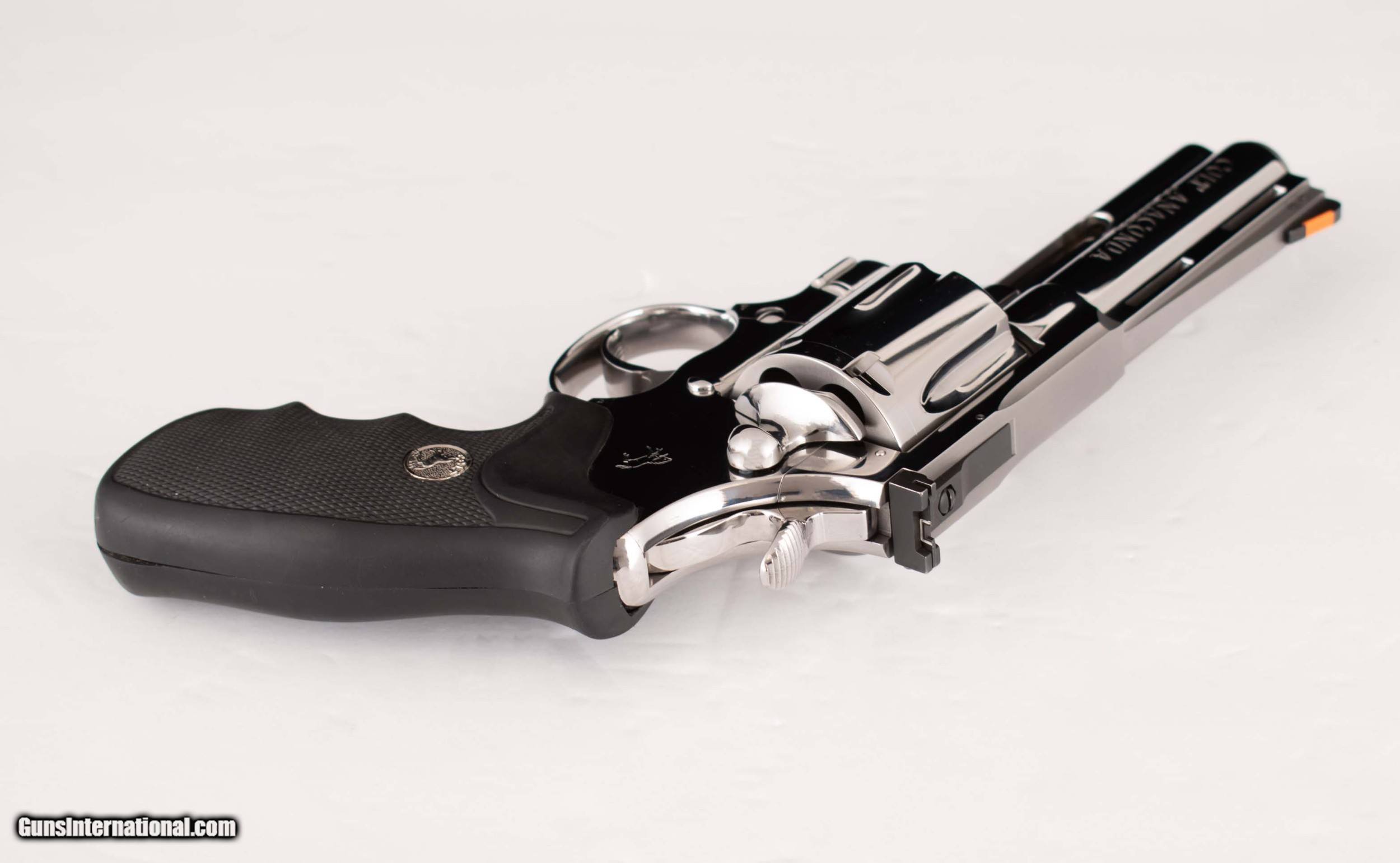 Colt Anaconda, AS NEW, ULTIMATE BRIGHT STAINLESS STEEL, PERFECT BORE ...