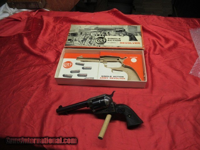 Colt SAA 2nd Gen with Stagecoach Box 45 NEW!