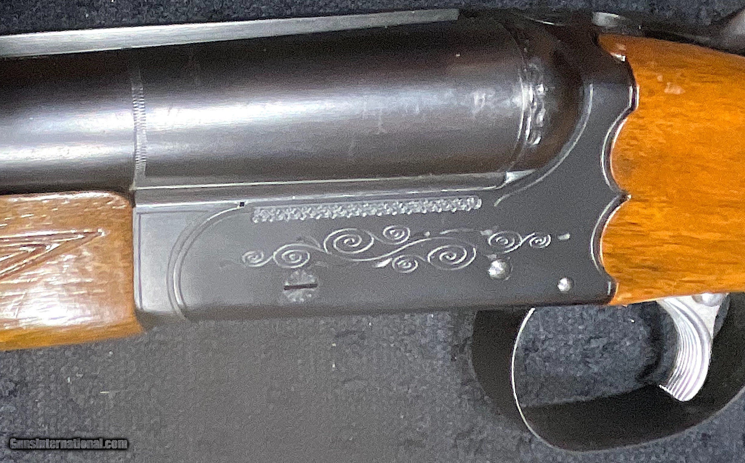 ITHACA = SKB model 100 == 20 gauge = Side x Side = Full & Modified == Made in the 60's / 70;s