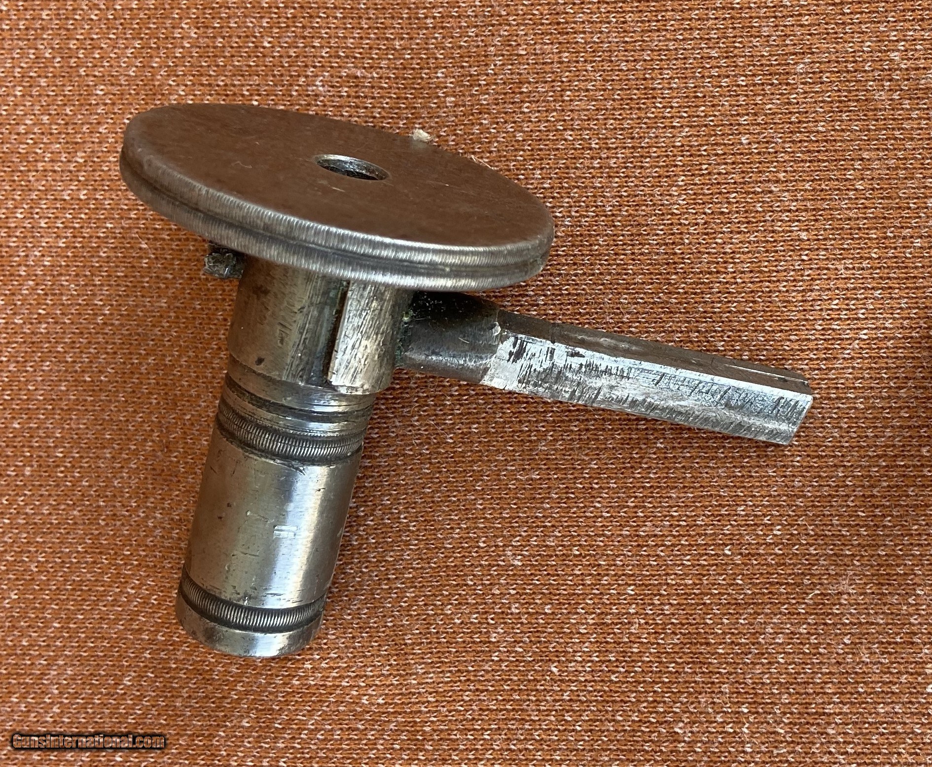 Triangular Shaped Post Style Rear Peep Sight for Vintage Target Rifle