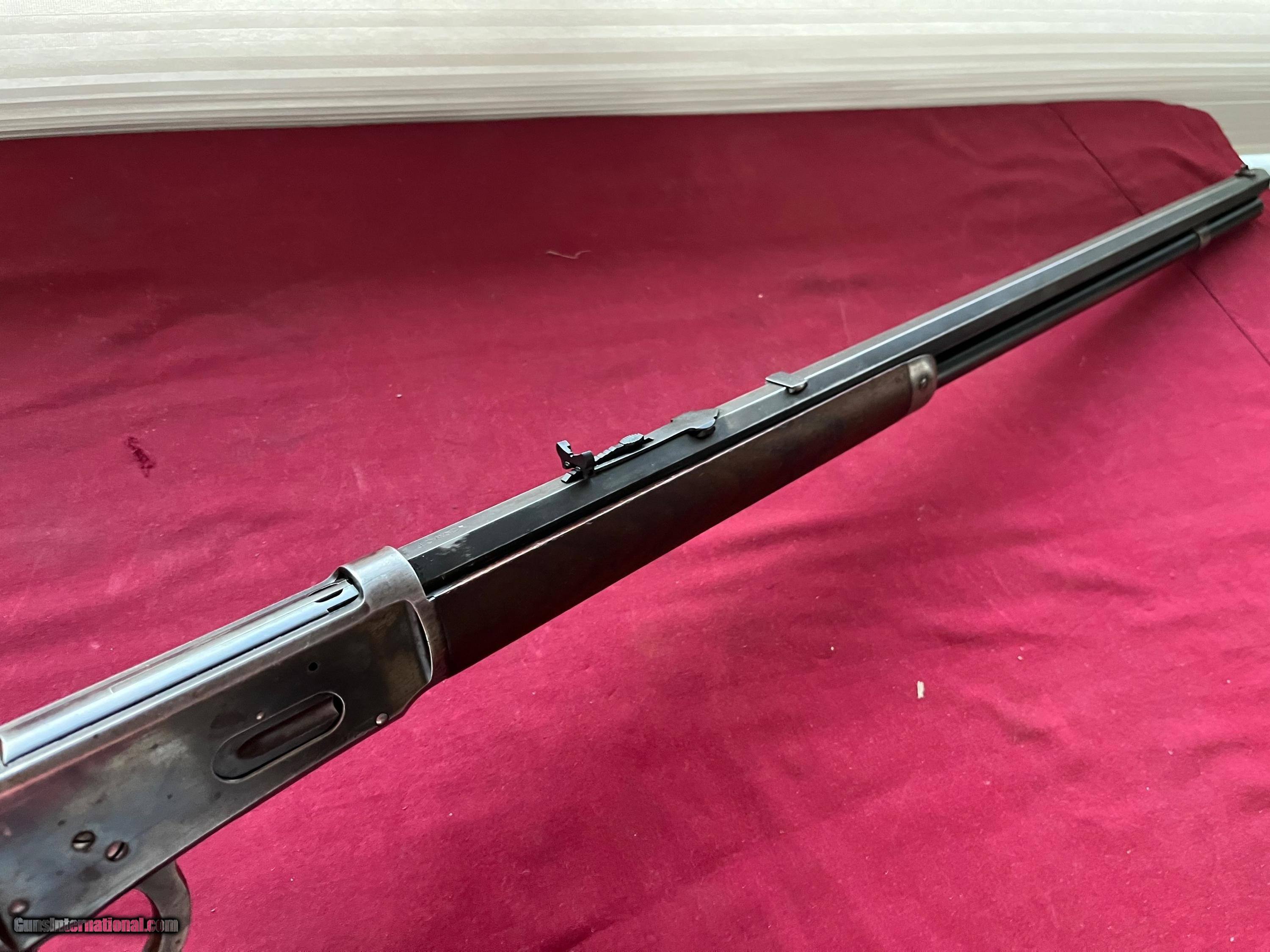 WINCHESTER MODEL 1894 LEVER ACTION RIFLE 30 WCF OCTAGON BARREL MADE 1901