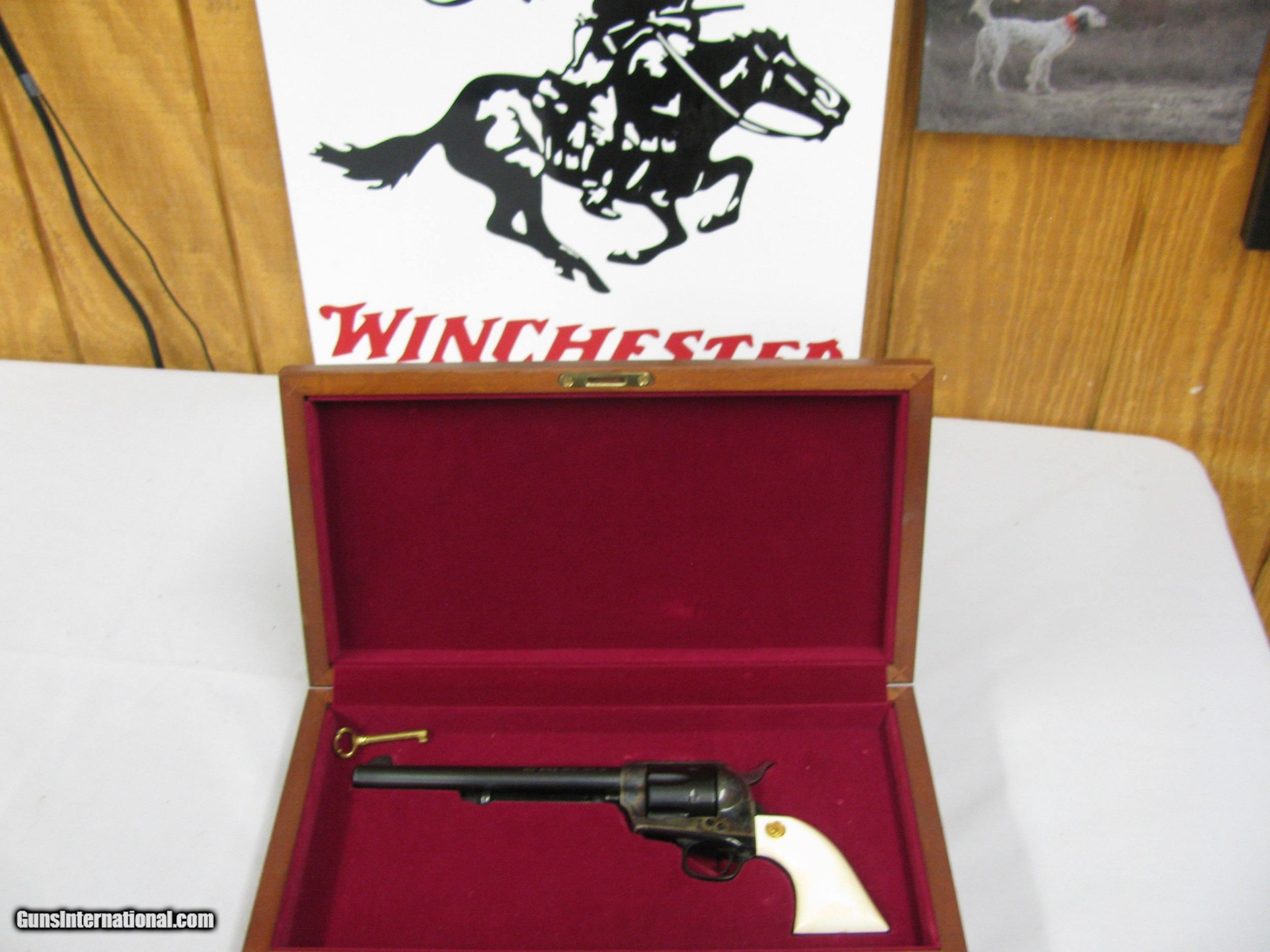 7682 Colt Single Action Army, 45 Cal Wooden Case, Case Coloring, Ivory ...