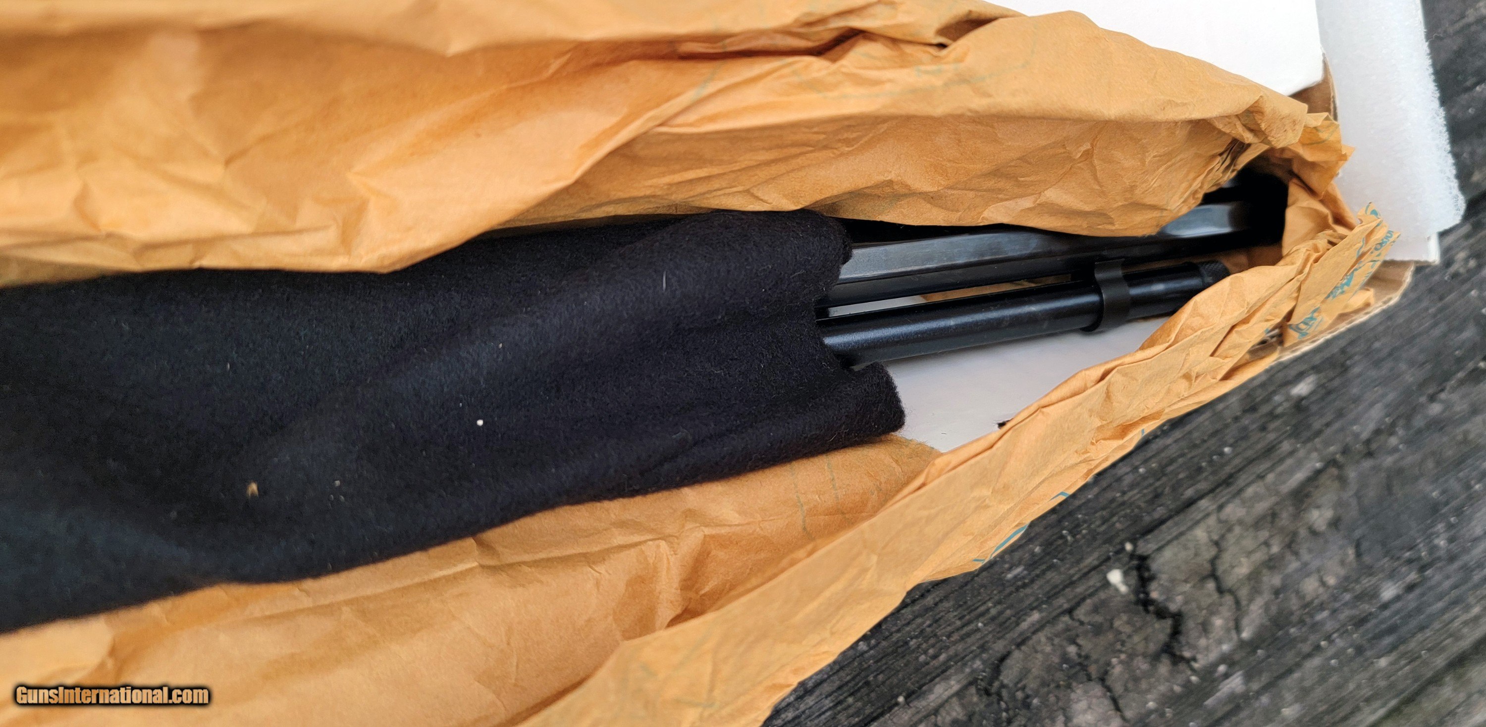 Henry Golden Boy .22 Lever Action Rifle octagon barrel new-in-box