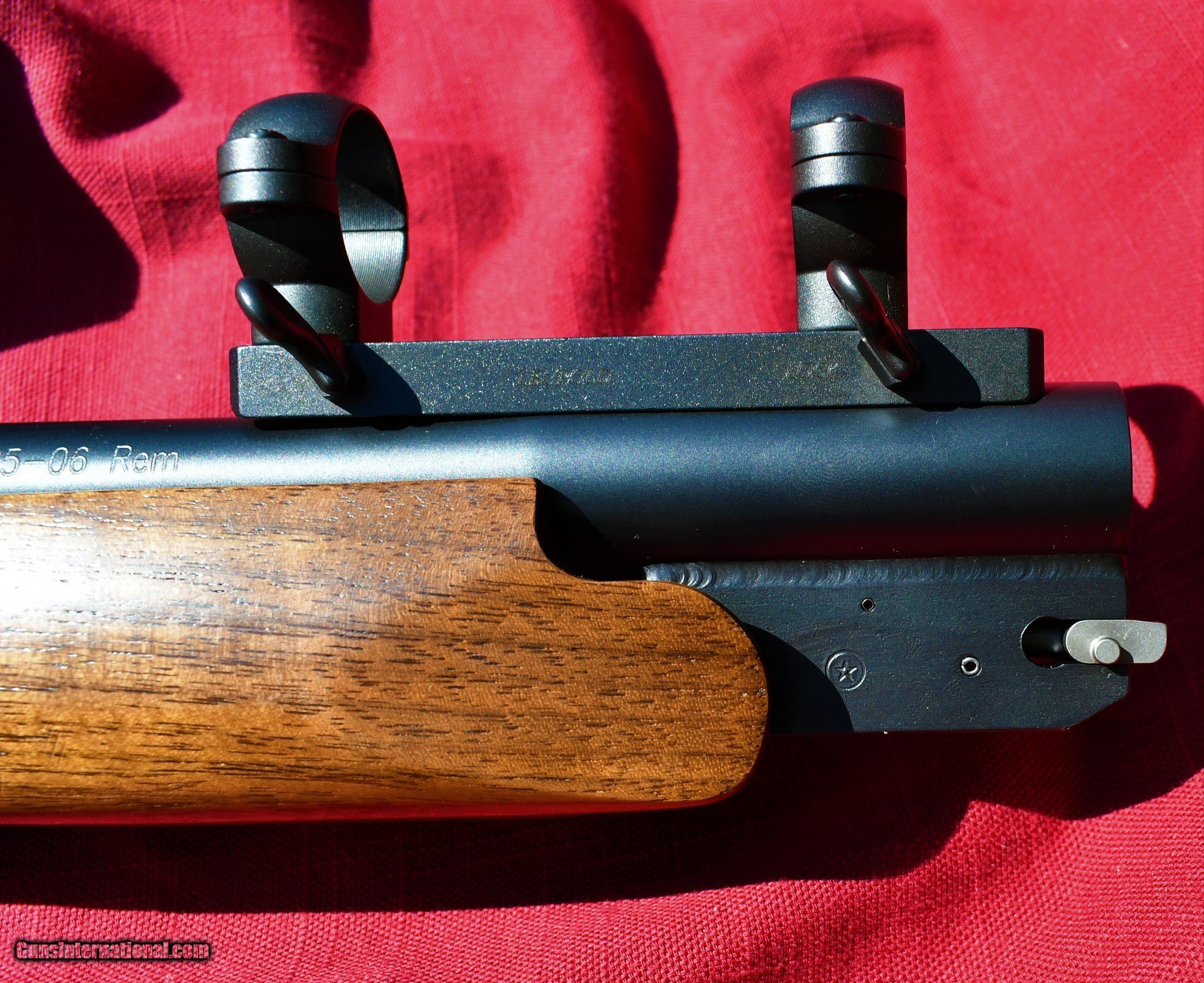 Thompson Center ENCORE pistol CUSTOM SHOP barrel 25-06 REM Walnut FOREND