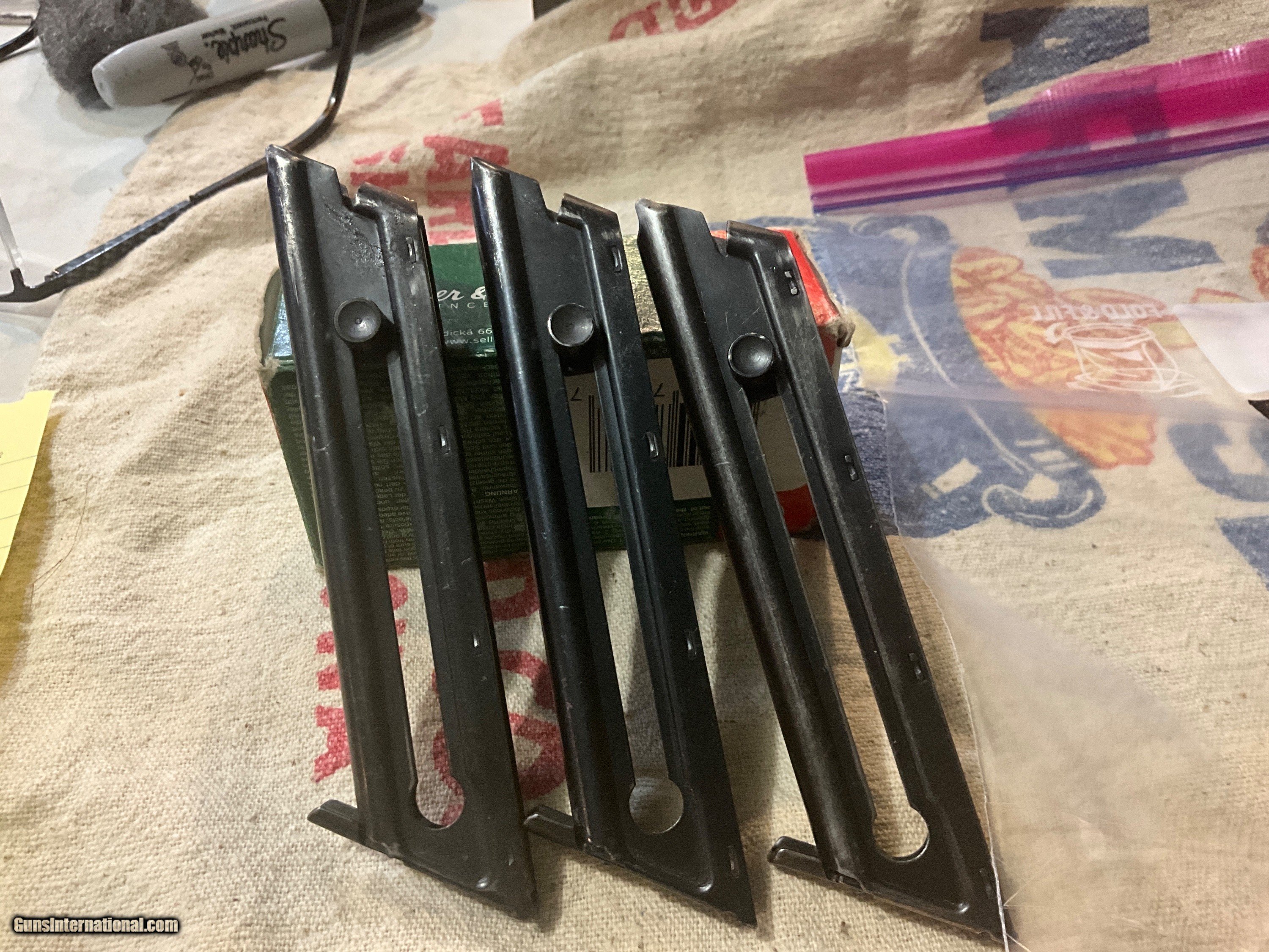 Colt woodsman vintage factory skeleton follower 10 round magazine. Blue ...