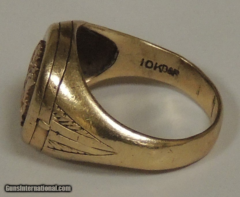 Vintage WWII Era Secret Compartment 10k Gold Ring *9 3/4 Size