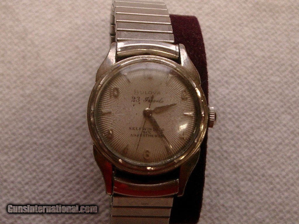 Vintage Bulova Auto Winding 23 Jewel Mens Watch for Repair or Restoration
