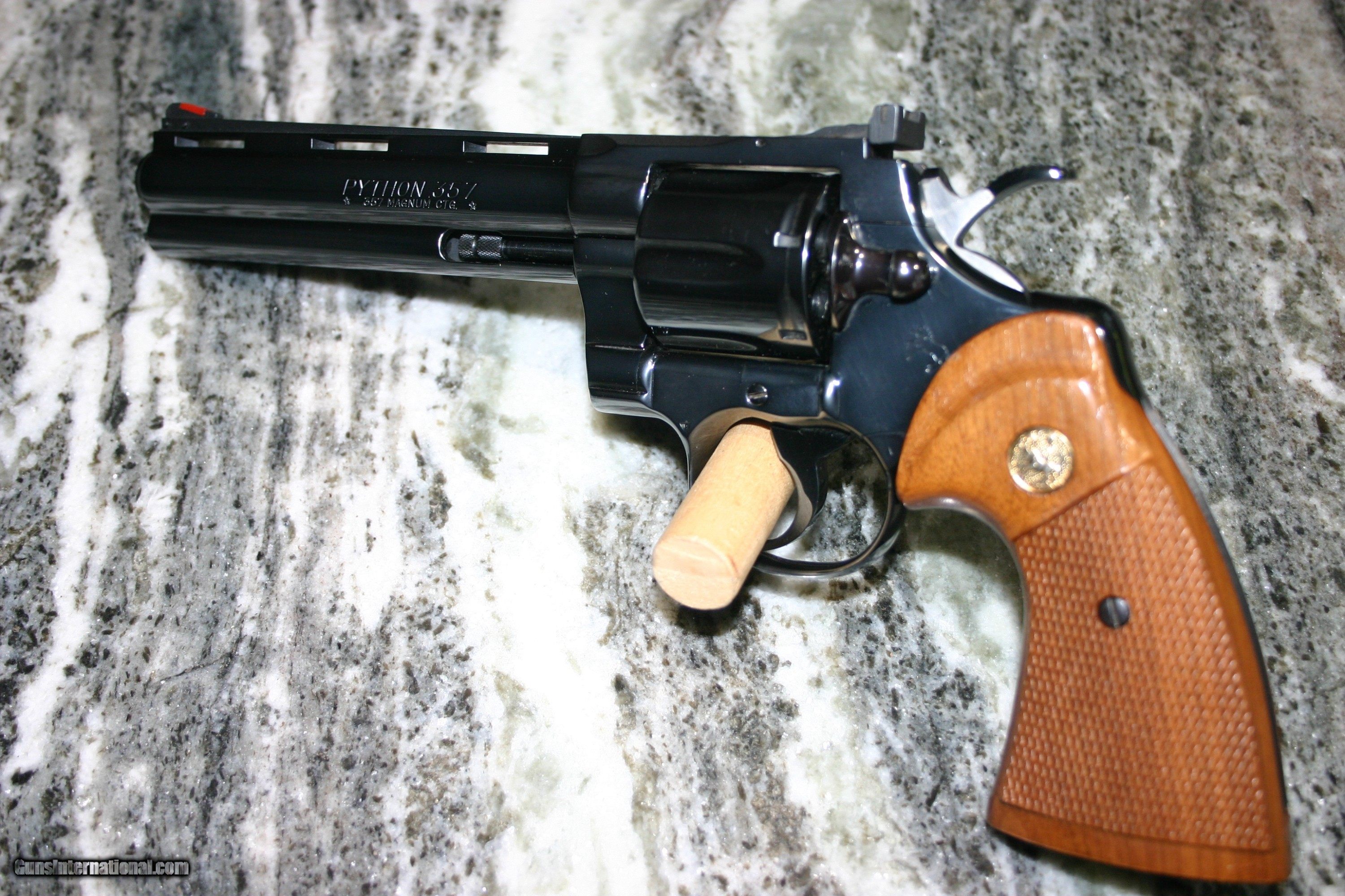 Colt PYTHON 357 Magnum DA/SA 6" Royal Blue Vintage REVOLVER 1987